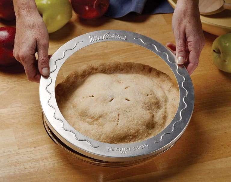My 6 Must-Have Tools for the Perfect Pie - Crafting a Family Dinner