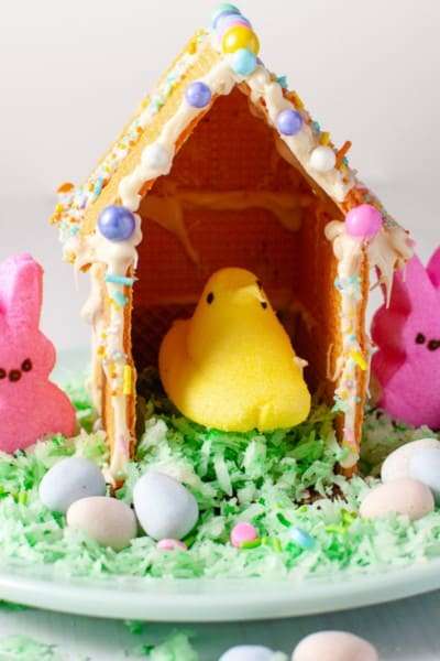 Cute Easter Peeps House Kids Craft - Adorable Marshmallow Peeps