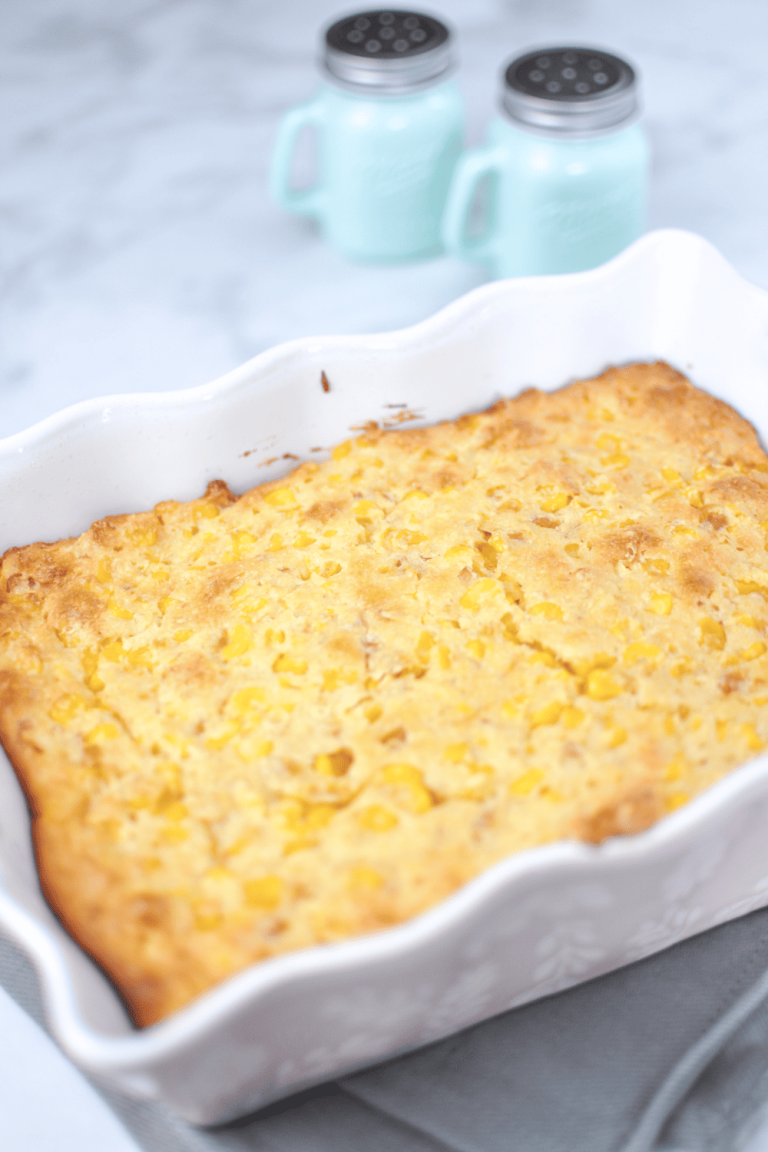 Quick & Easy Corn Bake Casserole Recipe - Crafting a Family Dinner